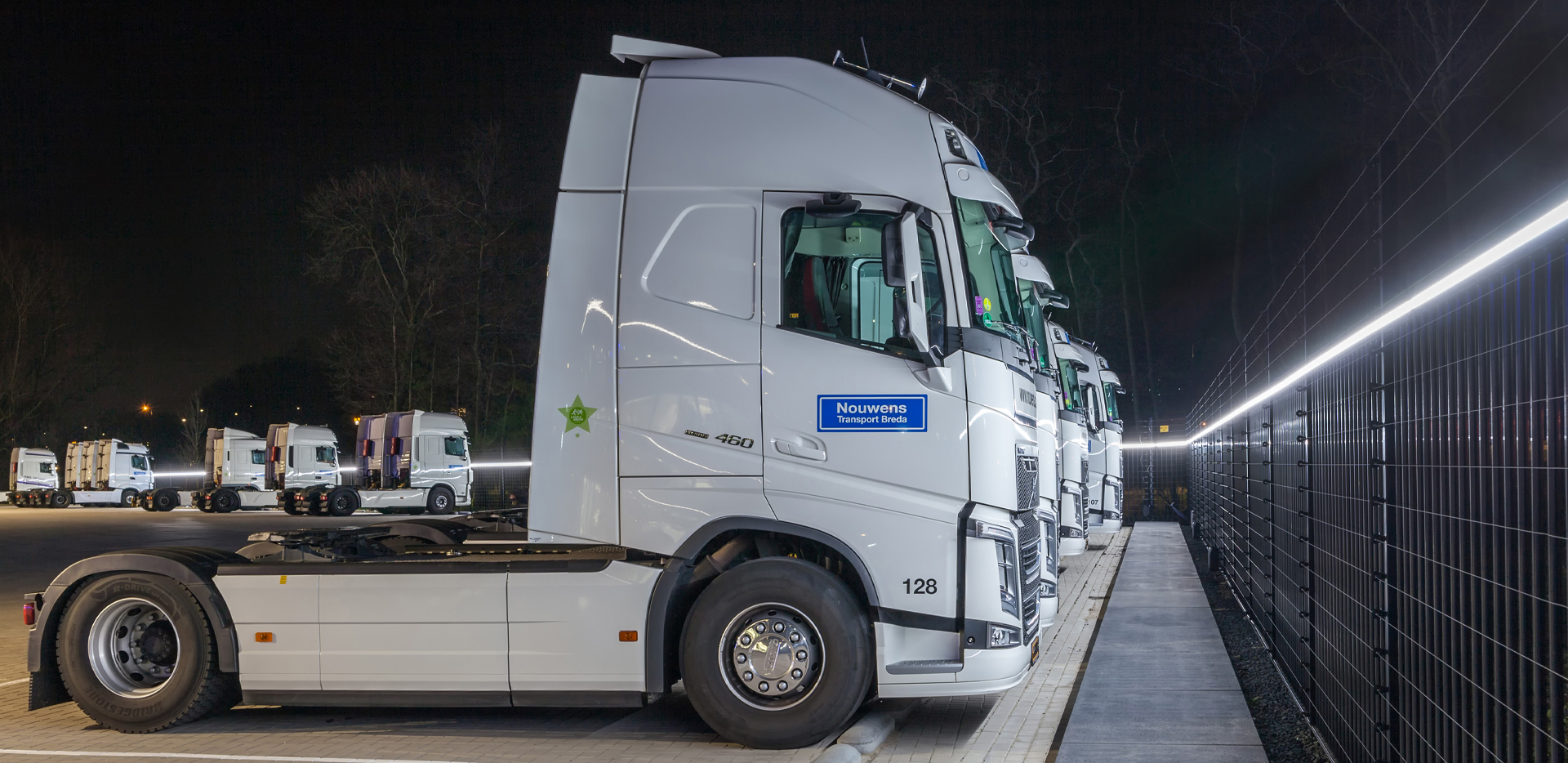 Prolumia | LED Strip Gold